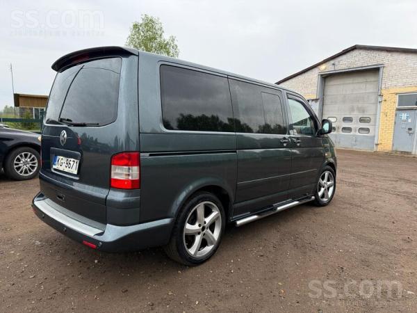 Grey Volkswagen Multivan 2005 in Limbazi, with an engine capacity of 2.50 L and mileage of 363 thousand km for 7900 €, photo 3 on AUTOMOTO.COM.LV