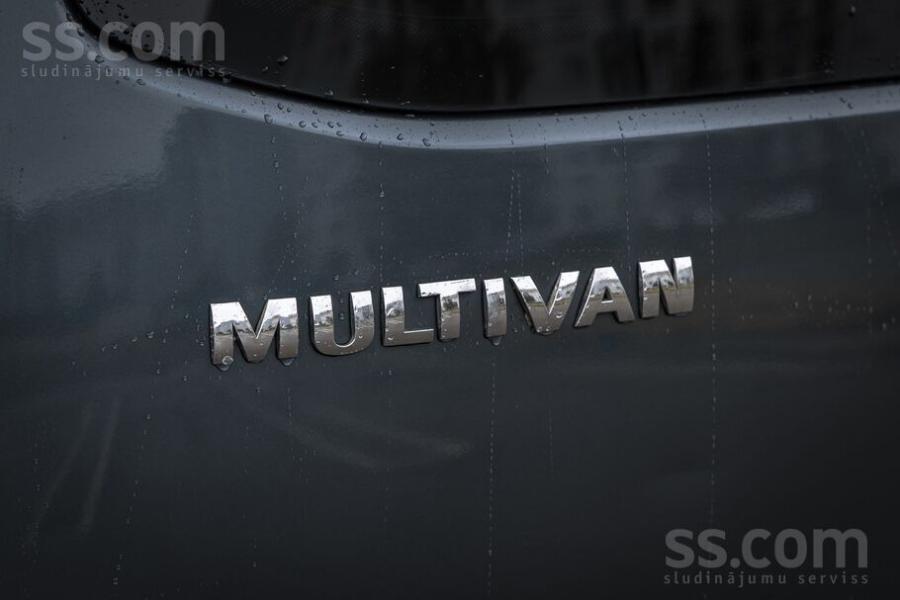 Grey Volkswagen Multivan 2006 in Riga, with an engine capacity of 2.50 L and mileage of 355 thousand km for 7950 €, photo 8 on AUTOMOTO.COM.LV