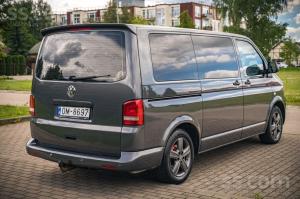 Grey Volkswagen Multivan 2010 in Riga, with an engine capacity of 2.00 L and mileage of 0 thousand km for 9990 €, photo 5 on AUTOMOTO.COM.LV