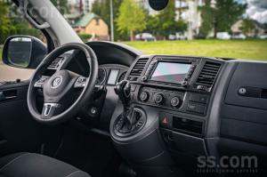 Grey Volkswagen Multivan 2010 in Riga, with an engine capacity of 2.00 L and mileage of 0 thousand km for 9990 €, photo 8 on AUTOMOTO.COM.LV