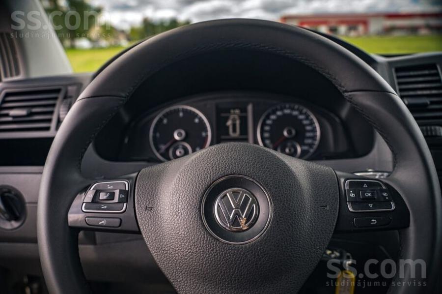 Grey Volkswagen Multivan 2010 in Riga, with an engine capacity of 2.00 L and mileage of 0 thousand km for 9990 €, photo 16 on AUTOMOTO.COM.LV