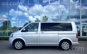 Grey Volkswagen Multivan 2010 in Rezekne, with an engine capacity of 2.00 L and mileage of 284 thousand km for 15990 €, photo 5 on AUTOMOTO.COM.LV