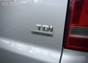 Grey Volkswagen Multivan 2010 in Rezekne, with an engine capacity of 2.00 L and mileage of 284 thousand km for 15990 €, photo 9 on AUTOMOTO.COM.LV