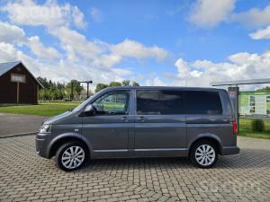 Pelēks Volkswagen Multivan 2013 Alūksne, ar dzinēja tilpumu 2.00 L un nobraukumu 199 tūkst. km par 15000 €, foto 3 vietnē AUTOMOTO.COM.LV