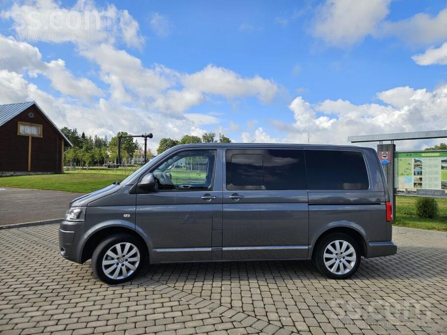 Pelēks Volkswagen Multivan 2013 Alūksne, ar dzinēja tilpumu 2.00 L un nobraukumu 199 tūkst. km par 15000 €, foto 3 vietnē AUTOMOTO.COM.LV