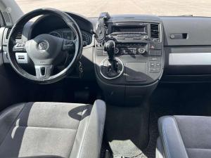 Grey Volkswagen Multivan 2014 in Vilnius, with an engine capacity of 2.00 L and mileage of 260 thousand km for 19300 €, photo 18 on AUTOMOTO.COM.LV
