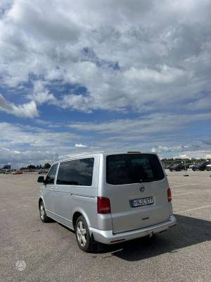 Grey Volkswagen Multivan 2014 in Vilnius, with an engine capacity of 2.00 L and mileage of 260 thousand km for 19300 €, photo 38 on AUTOMOTO.COM.LV