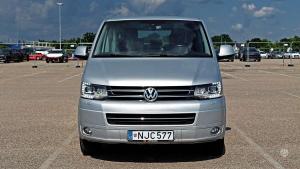 Pelēks Volkswagen Multivan 2014 Viļņa, ar dzinēja tilpumu 2.00 L un nobraukumu 260 tūkst. km par 18900 €, foto 6 vietnē AUTOMOTO.COM.LV