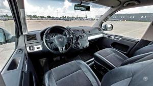 Pelēks Volkswagen Multivan 2014 Viļņa, ar dzinēja tilpumu 2.00 L un nobraukumu 260 tūkst. km par 18900 €, foto 25 vietnē AUTOMOTO.COM.LV
