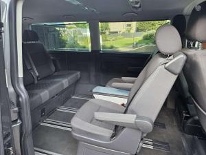 Grey Volkswagen Multivan 2015 in Prienai, with an engine capacity of 1.97 L and mileage of 167 thousand km for 18500 €, photo 30 on AUTOMOTO.COM.LV