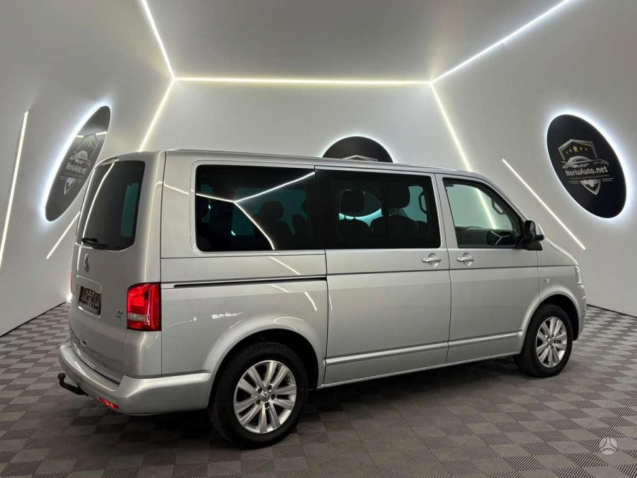 Pelēks Volkswagen Multivan 2015 Marijampole, ar dzinēja tilpumu 1.97 L un nobraukumu 259 tūkst. km par 17450 €, foto 11 vietnē AUTOMOTO.COM.LV
