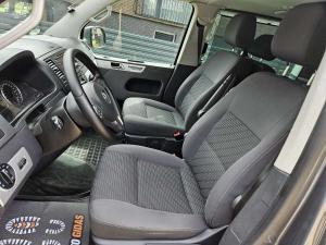 Grey Volkswagen Multivan 2015 in Prienai, with an engine capacity of 1.97 L and mileage of 167 thousand km for 17300 €, photo 7 on AUTOMOTO.COM.LV