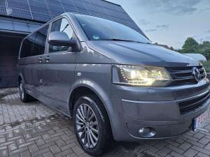Grey Volkswagen Multivan 2015 in Prienai, with an engine capacity of 1.97 L and mileage of 167 thousand km for 17300 €, photo 12 on AUTOMOTO.COM.LV