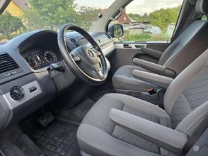 Grey Volkswagen Multivan 2015 in Prienai, with an engine capacity of 1.97 L and mileage of 167 thousand km for 17300 €, photo 24 on AUTOMOTO.COM.LV
