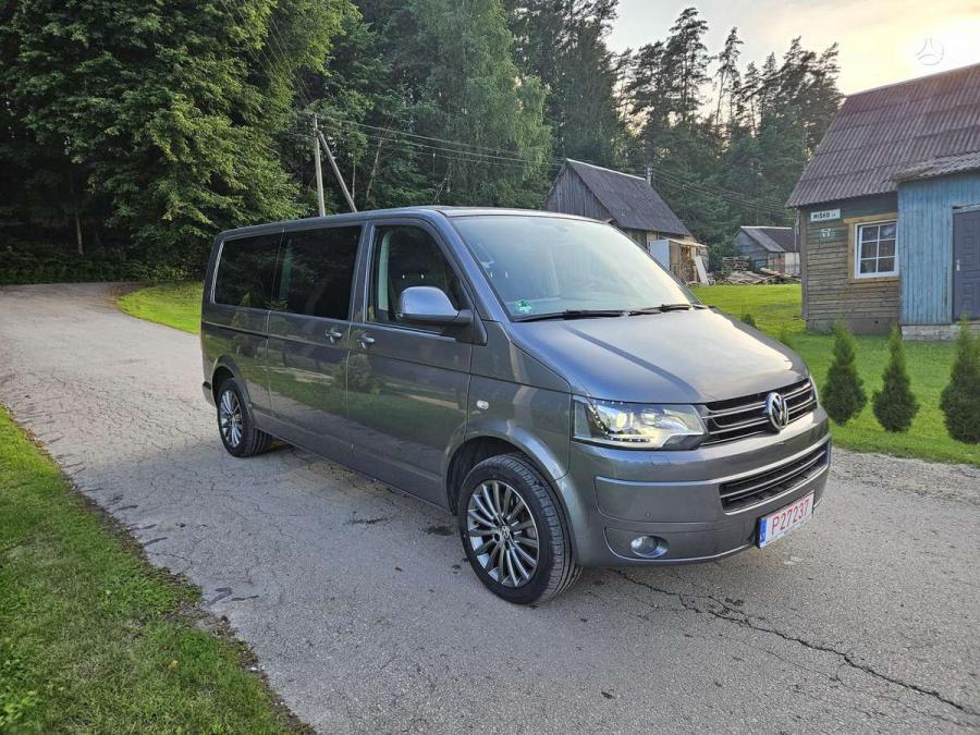 Grey Volkswagen Multivan 2015 in Prienai, with an engine capacity of 1.97 L and mileage of 167 thousand km for 17300 €, photo 35 on AUTOMOTO.COM.LV