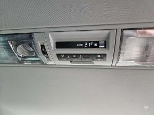 Grey Volkswagen Multivan 2015 in Prienai, with an engine capacity of 1.97 L and mileage of 167 thousand km for 17300 €, photo 50 on AUTOMOTO.COM.LV