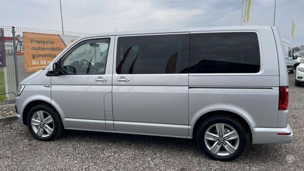 Grey Volkswagen Multivan 2017 in Marijampole, with an engine capacity of 1.97 L and mileage of 155 thousand km for 22490 €, photo 10 on AUTOMOTO.COM.LV