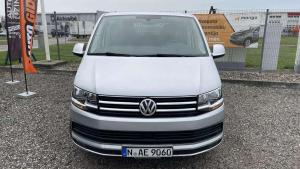 Pelēks Volkswagen Multivan 2017 Marijampole, ar dzinēja tilpumu 1.97 L un nobraukumu 155 tūkst. km par 22490 €, foto 14 vietnē AUTOMOTO.COM.LV