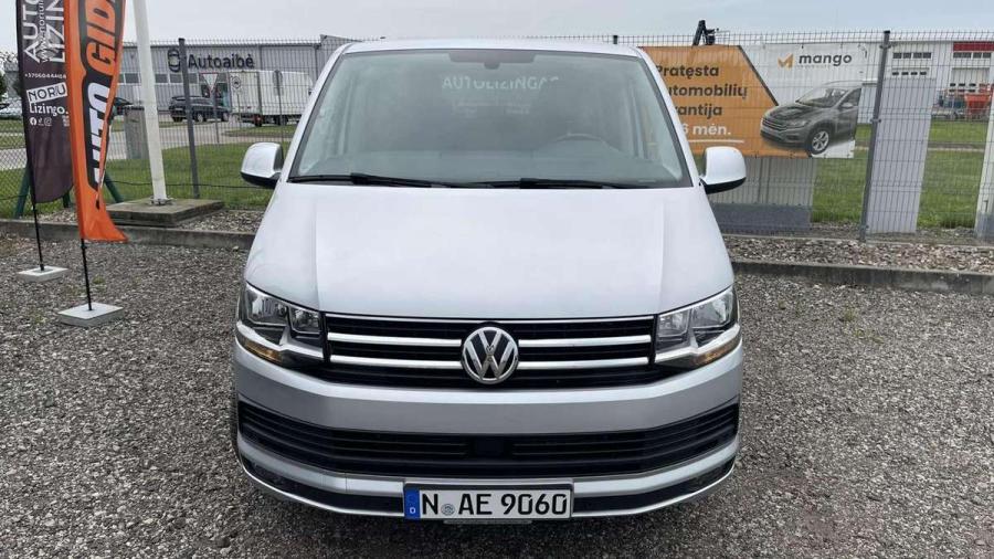 Pelēks Volkswagen Multivan 2017 Marijampole, ar dzinēja tilpumu 1.97 L un nobraukumu 155 tūkst. km par 22490 €, foto 14 vietnē AUTOMOTO.COM.LV