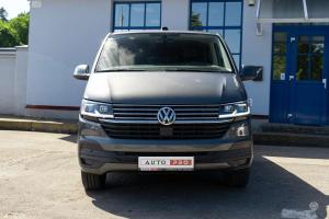 Pelēks Volkswagen Multivan 2019 Viļņa, ar dzinēja tilpumu 1.97 L un nobraukumu 217 tūkst. km par 31900 €, foto 6 vietnē AUTOMOTO.COM.LV