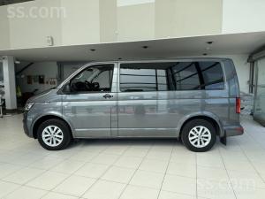 Grey Volkswagen Multivan 2021 in Riga, with an engine capacity of 2.00 L and mileage of 91 thousand km for 31900 €, photo 3 on AUTOMOTO.COM.LV