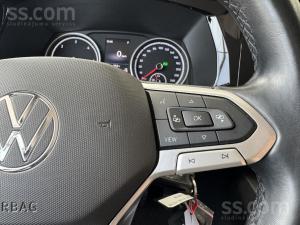 Grey Volkswagen Multivan 2021 in Riga, with an engine capacity of 2.00 L and mileage of 91 thousand km for 31900 €, photo 17 on AUTOMOTO.COM.LV
