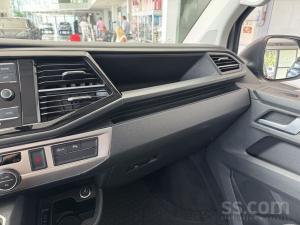 Grey Volkswagen Multivan 2021 in Riga, with an engine capacity of 2.00 L and mileage of 91 thousand km for 31900 €, photo 23 on AUTOMOTO.COM.LV