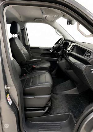 Pelēks Volkswagen Multivan 2021 Kauņa, ar dzinēja tilpumu 1.97 L un nobraukumu 152 tūkst. km par 34800 €, foto 7 vietnē AUTOMOTO.COM.LV