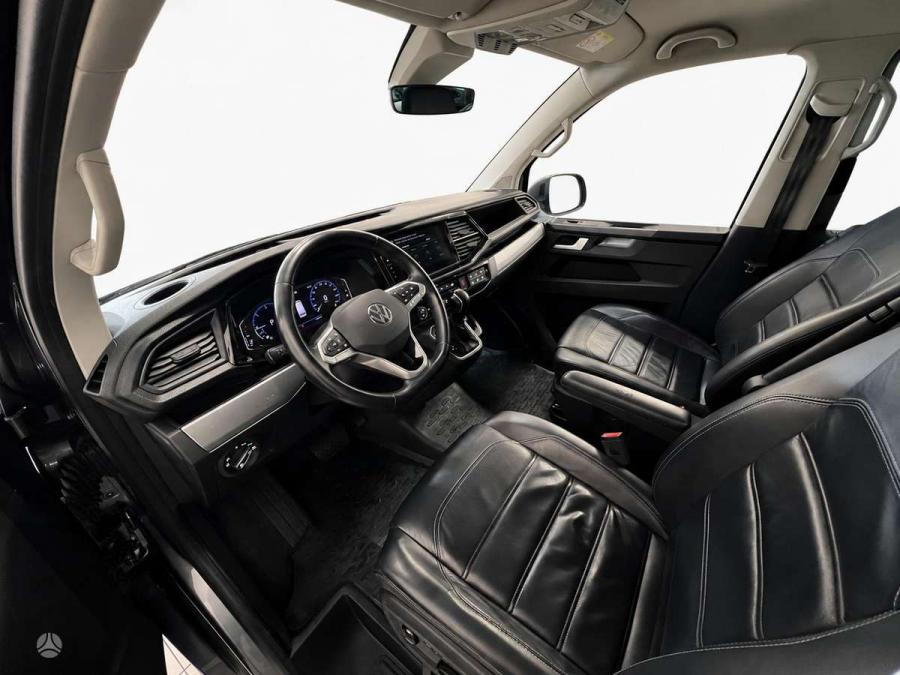 Pelēks Volkswagen Multivan 2021 Kauņa, ar dzinēja tilpumu 1.97 L un nobraukumu 152 tūkst. km par 34800 €, foto 10 vietnē AUTOMOTO.COM.LV