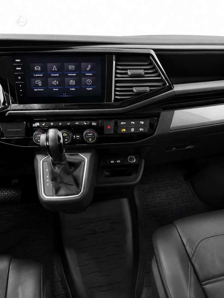 Pelēks Volkswagen Multivan 2021 Kauņa, ar dzinēja tilpumu 1.97 L un nobraukumu 152 tūkst. km par 34800 €, foto 13 vietnē AUTOMOTO.COM.LV