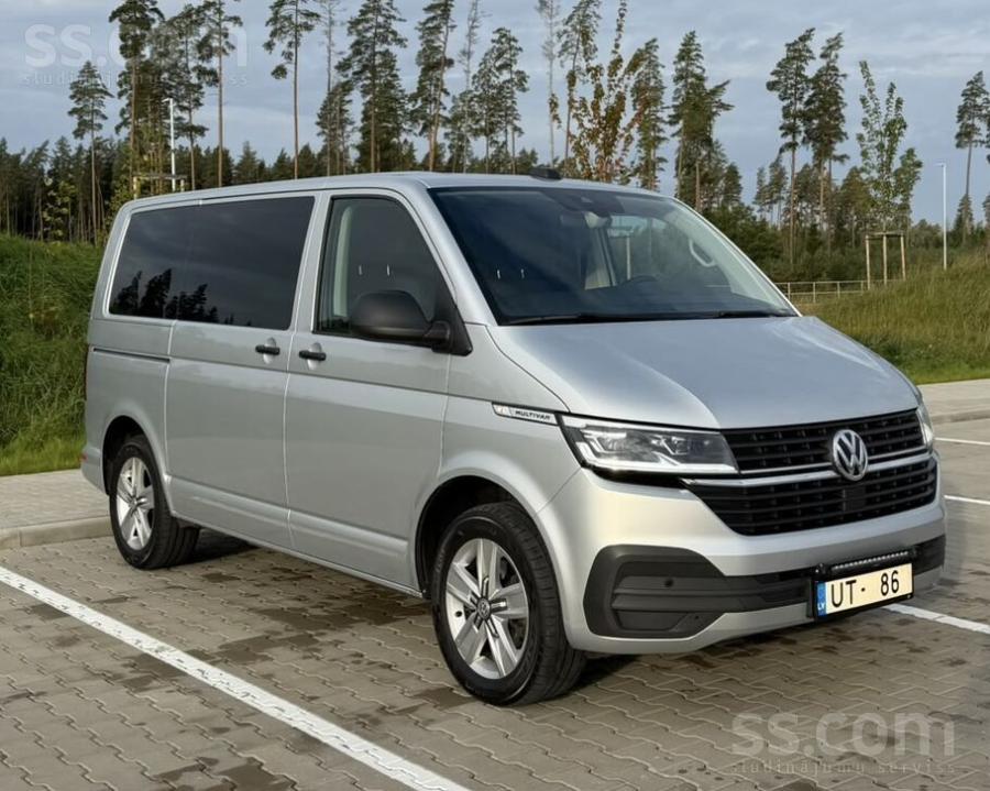 Серый Фольксваген Мультиван 2021 в Валмиера, объемом двигателя 2.00 л и пробегом 232 тыс. км за 35000 €, фото 4 на AUTOMOTO.COM.LV