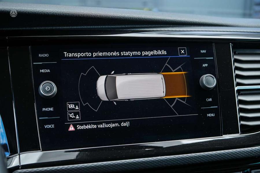 Pelēks Volkswagen Multivan 2022 Kauņa, ar dzinēja tilpumu 1.97 L un nobraukumu 215 tūkst. km par 36450 €, foto 21 vietnē AUTOMOTO.COM.LV