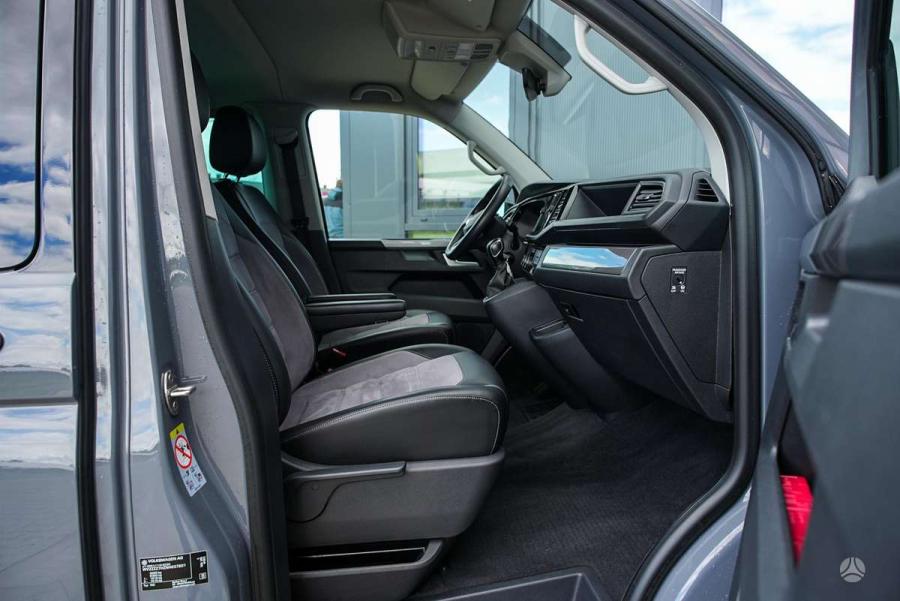 Pelēks Volkswagen Multivan 2022 Kauņa, ar dzinēja tilpumu 1.97 L un nobraukumu 215 tūkst. km par 36450 €, foto 34 vietnē AUTOMOTO.COM.LV