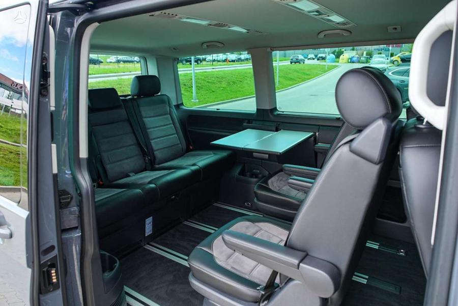 Pelēks Volkswagen Multivan 2022 Kauņa, ar dzinēja tilpumu 1.97 L un nobraukumu 215 tūkst. km par 36450 €, foto 36 vietnē AUTOMOTO.COM.LV