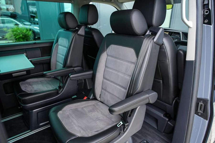 Pelēks Volkswagen Multivan 2022 Kauņa, ar dzinēja tilpumu 1.97 L un nobraukumu 215 tūkst. km par 36450 €, foto 37 vietnē AUTOMOTO.COM.LV