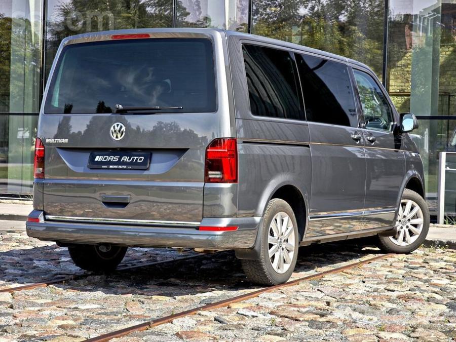 Grey Volkswagen Multivan 2022 in Riga, with an engine capacity of 2.00 L and mileage of 78 thousand km for 47777 €, photo 4 on AUTOMOTO.COM.LV