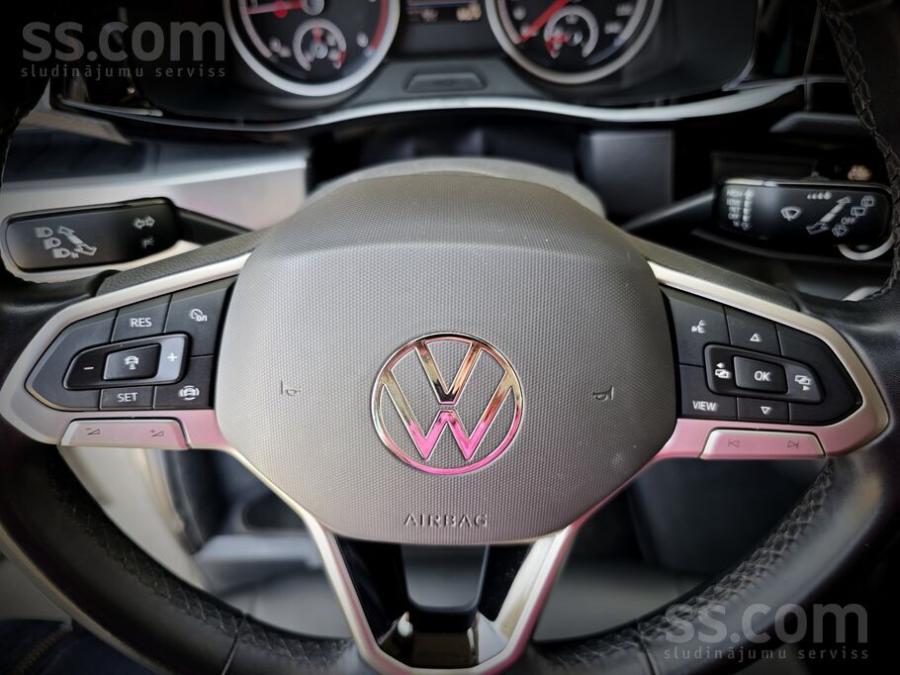 Grey Volkswagen Multivan 2022 in Riga, with an engine capacity of 2.00 L and mileage of 78 thousand km for 47777 €, photo 14 on AUTOMOTO.COM.LV