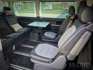 Grey Volkswagen Multivan 2022 in Riga, with an engine capacity of 2.00 L and mileage of 78 thousand km for 47777 €, photo 19 on AUTOMOTO.COM.LV