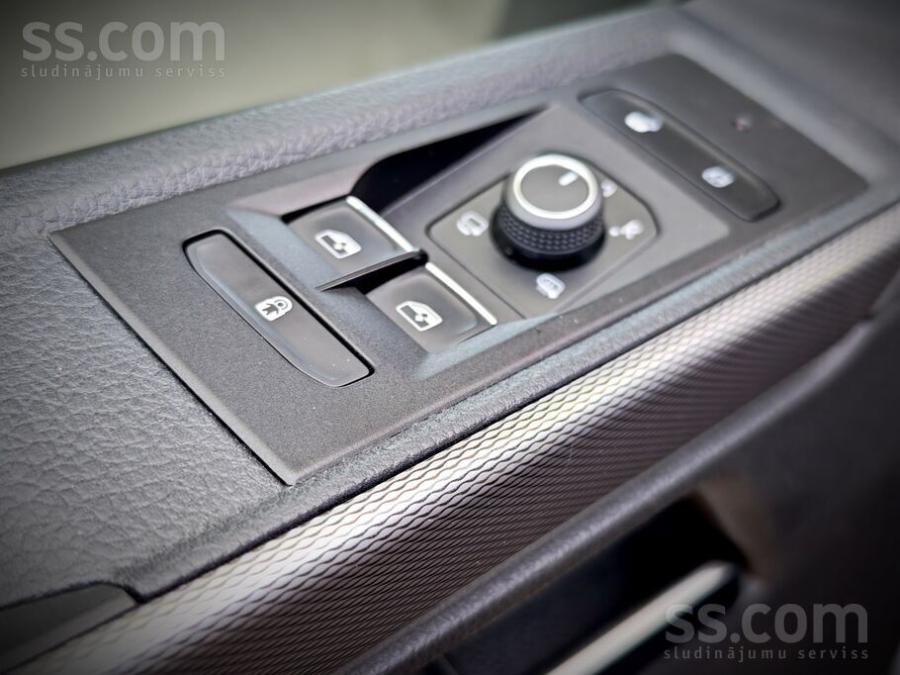 Grey Volkswagen Multivan 2022 in Riga, with an engine capacity of 2.00 L and mileage of 78 thousand km for 47777 €, photo 24 on AUTOMOTO.COM.LV