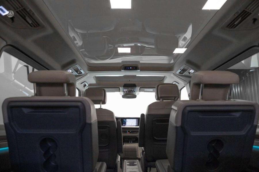 Pelēks Volkswagen Multivan 2022 Viļņa, ar dzinēja tilpumu 2.00 L un nobraukumu 115 tūkst. km par 42500 €, foto 14 vietnē AUTOMOTO.COM.LV
