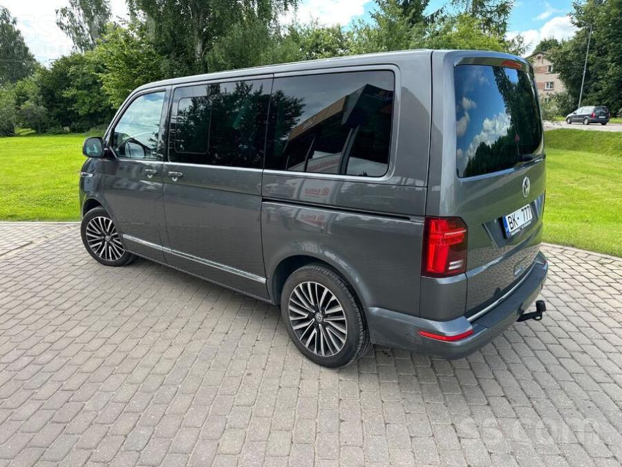 Grey Volkswagen Multivan 2023 in Riga, with an engine capacity of 2.00 L and mileage of 93 thousand km for 44900 €, photo 3 on AUTOMOTO.COM.LV
