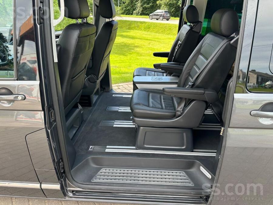 Grey Volkswagen Multivan 2023 in Riga, with an engine capacity of 2.00 L and mileage of 93 thousand km for 44900 €, photo 18 on AUTOMOTO.COM.LV