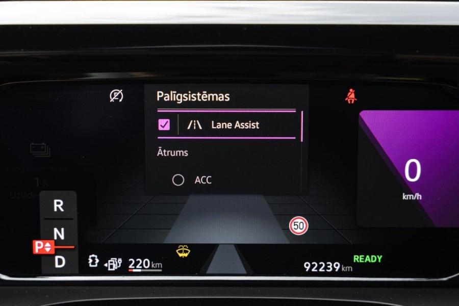 Pelēks Volkswagen Multivan 2023 Rīga, ar dzinēja tilpumu 1.40 L un nobraukumu 92 tūkst. km par 44950 €, foto 16 vietnē AUTOMOTO.COM.LV