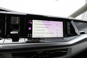 Pelēks Volkswagen Multivan 2023 Rīga, ar dzinēja tilpumu 1.40 L un nobraukumu 92 tūkst. km par 44950 €, foto 29 vietnē AUTOMOTO.COM.LV