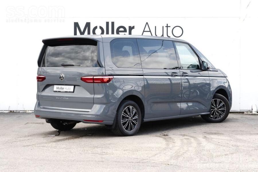 Grey Volkswagen Multivan 2023 in Riga, with an engine capacity of 1.40 L and mileage of 92 thousand km for 44950 €, photo 5 on AUTOMOTO.COM.LV