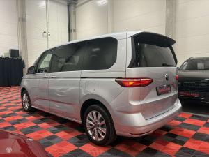 Pelēks Volkswagen Multivan 2024 Viļņa, ar dzinēja tilpumu 1.98 L un nobraukumu 12 tūkst. km par 47990 €, foto 6 vietnē AUTOMOTO.COM.LV
