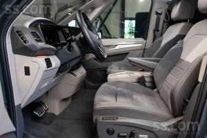 Pelēks Volkswagen Multivan 2024 Rīga, ar dzinēja tilpumu 2.00 L un nobraukumu 6 tūkst. km par 53880 €, foto 9 vietnē AUTOMOTO.COM.LV
