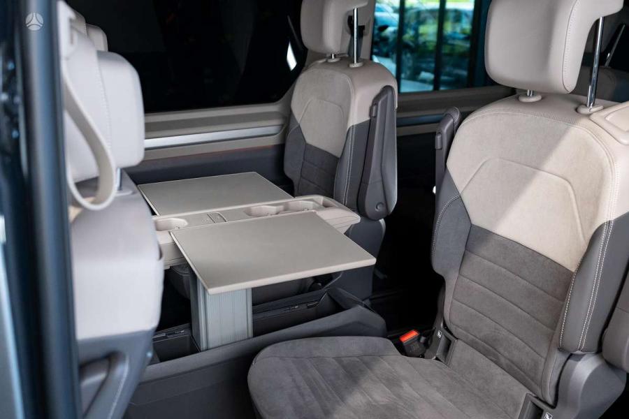 Grey Volkswagen Multivan 2024 in Riga, with an engine capacity of 1.97 L and mileage of 6 thousand km for 53880 €, photo 15 on AUTOMOTO.COM.LV