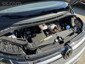 Pelēks Volkswagen Multivan 2024 Rīga, ar dzinēja tilpumu 1.40 L un nobraukumu 22 tūkst. km par 56500 €, foto 12 vietnē AUTOMOTO.COM.LV