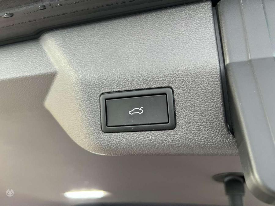 Pelēks Volkswagen Multivan 2025 Kauņa, ar dzinēja tilpumu 1.98 L un nobraukumu 17 tūkst. km par 66500 €, foto 22 vietnē AUTOMOTO.COM.LV